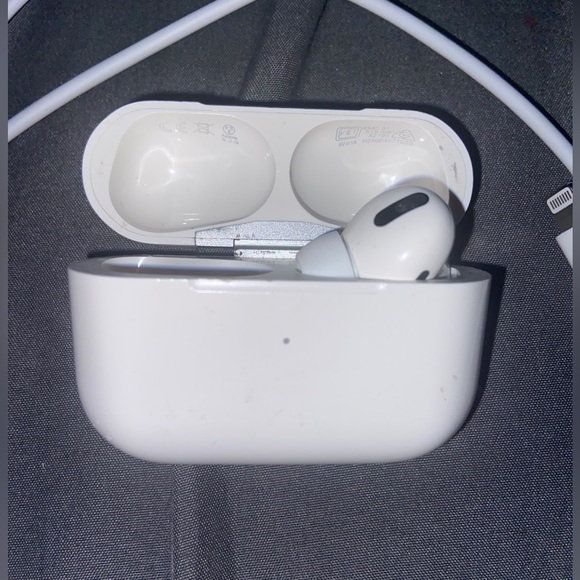 Apple | Headphones | Apple Airpod Pros Gen Comes With Two Apple Usb C ...